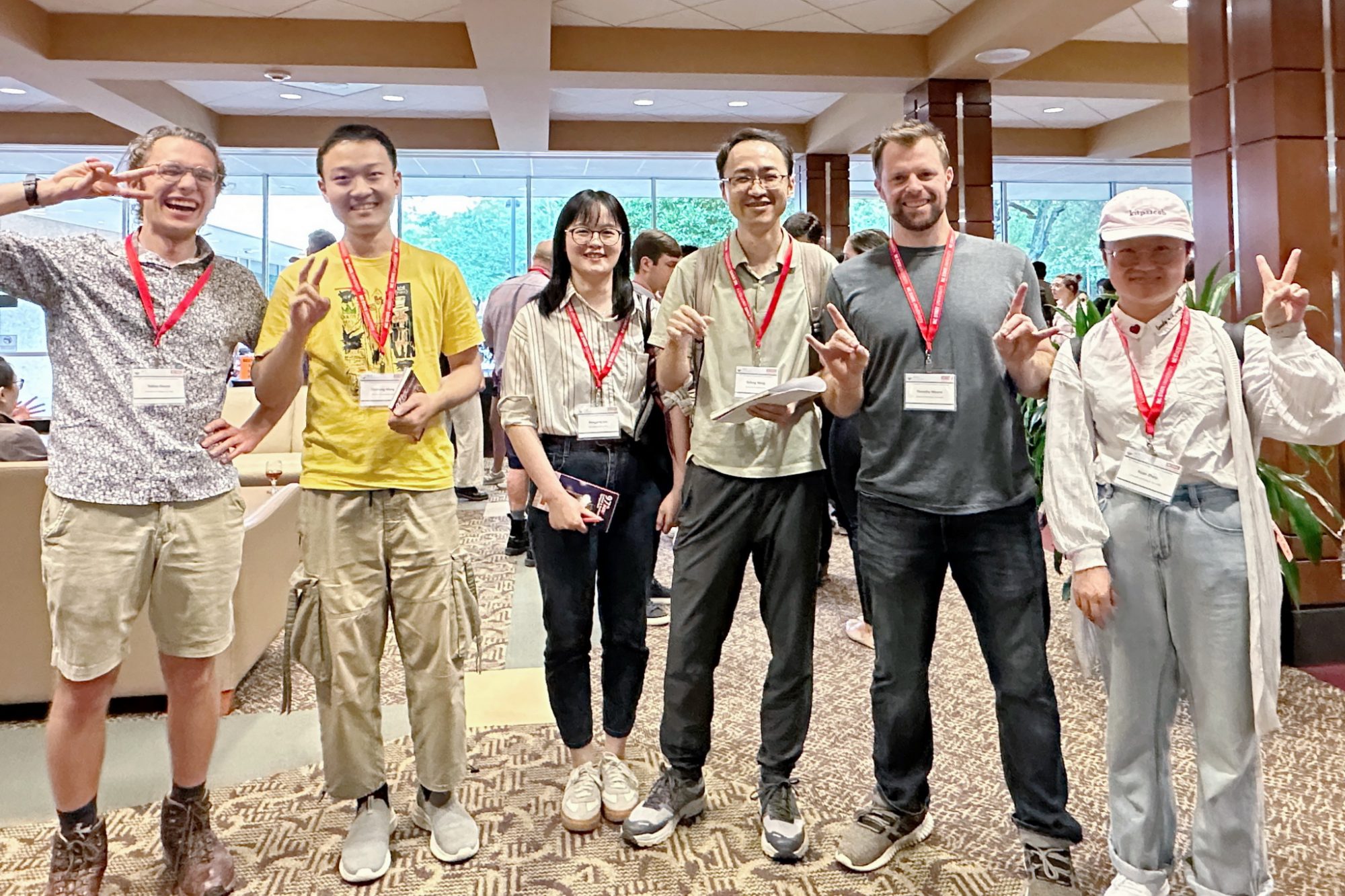 Group photos in lab – Wanglab